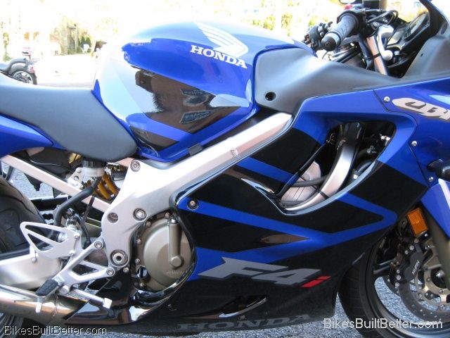 Archive Honda CBR600 F4i Photo Gallery