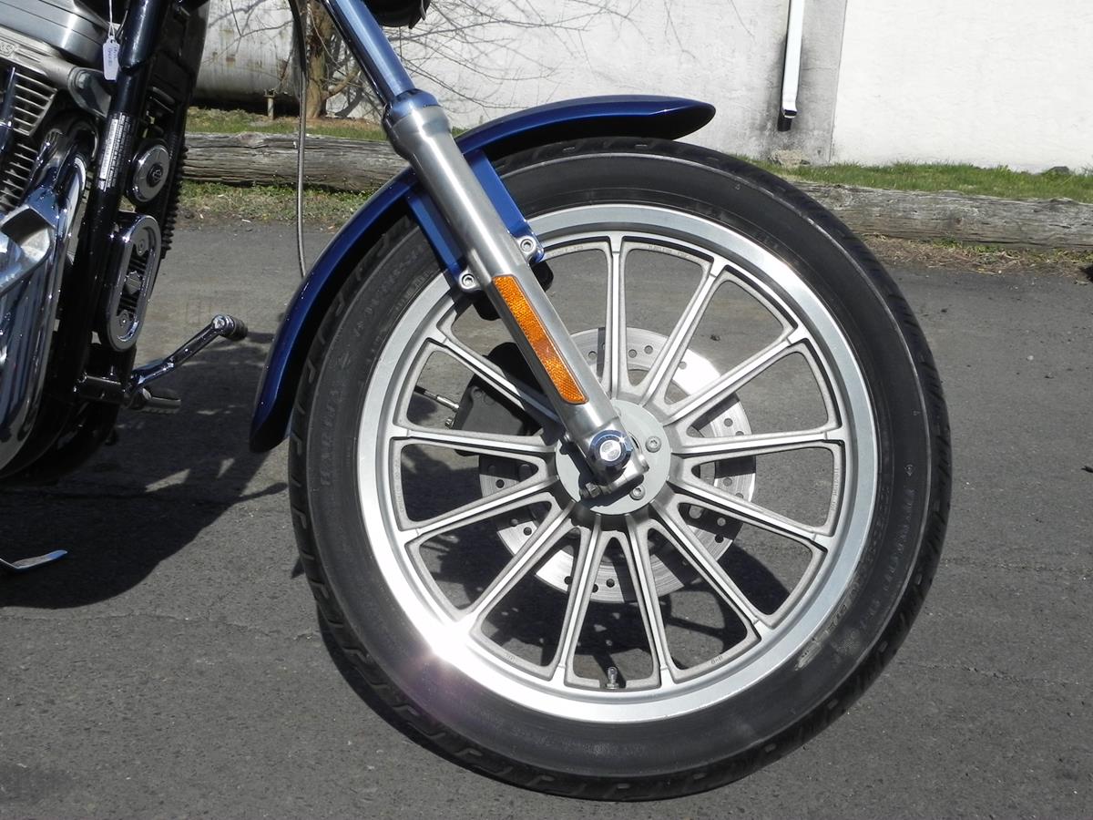 Diamond Plate Silver Blue Photo Gallery